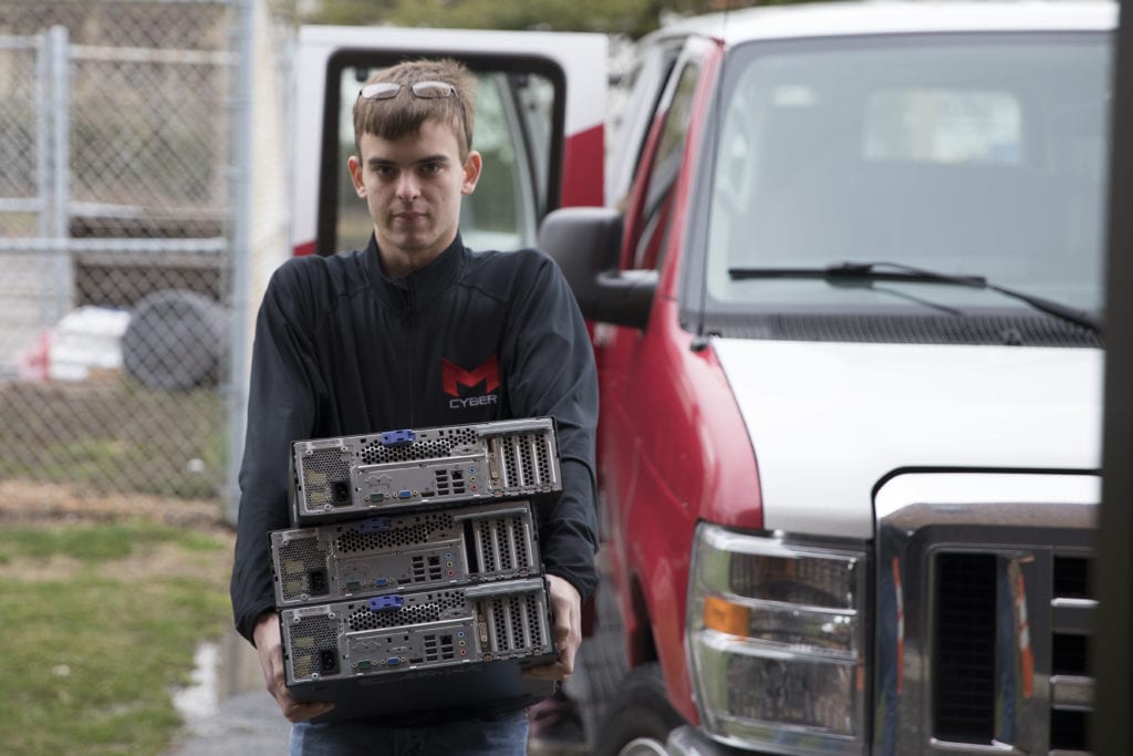 Tech Bar Students Deliver Computers to Boys' & Girls' Club - MPress