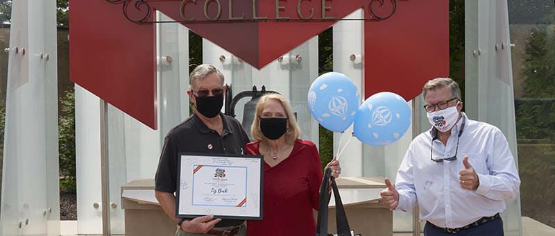 Dr. Elizabeth Buck Honored by Lift Up St. Louis - MPress